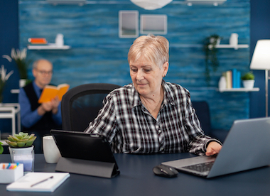 Why helping staff retire early may improve retention | Reward and ...