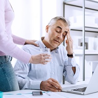 5 ways to manage presenteeism in the workplace | Reward and Employee ...